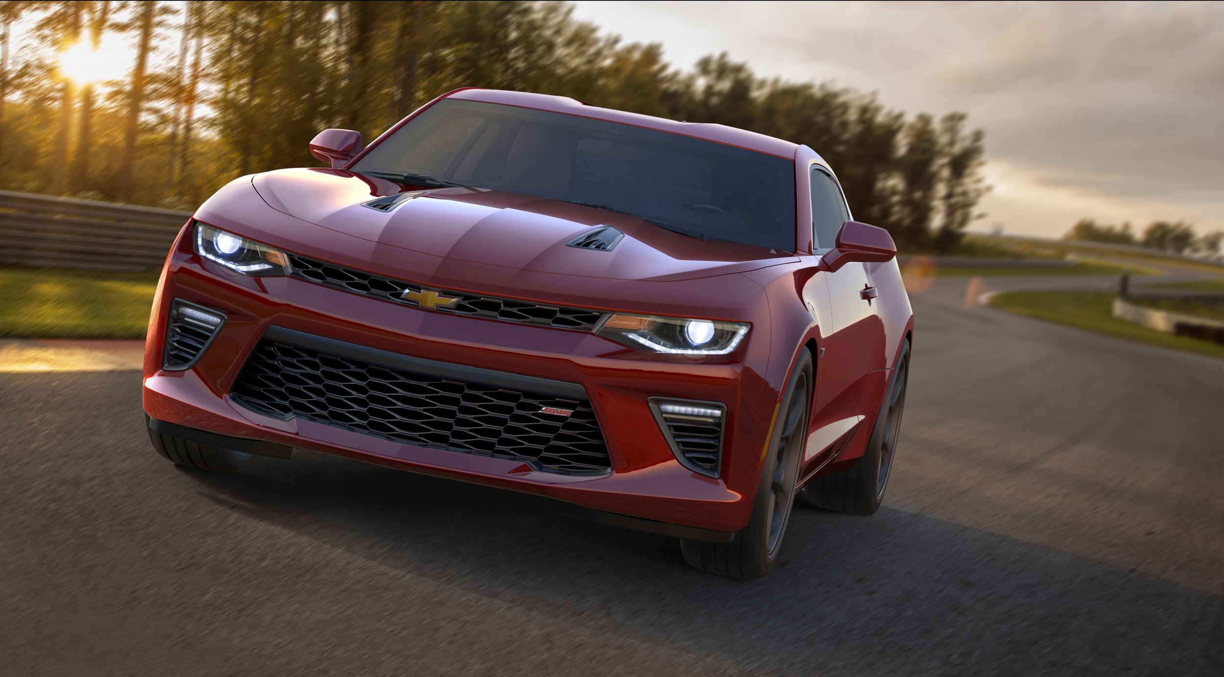 2016 Camaro Makes Euro Debut at Goodwood • AutoTalk