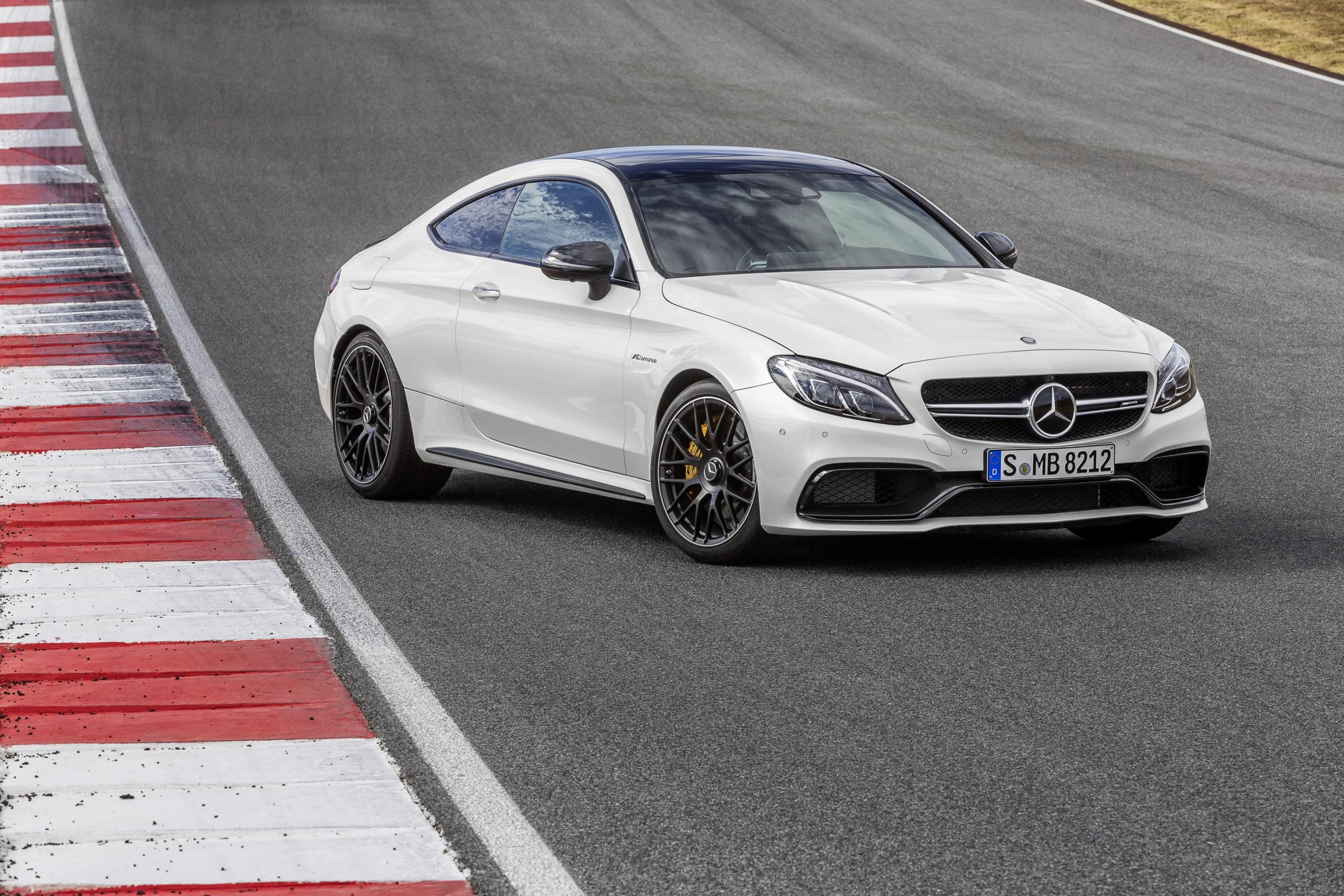 This is the 2016 Mercedes-AMG C63 Coupe • AutoTalk